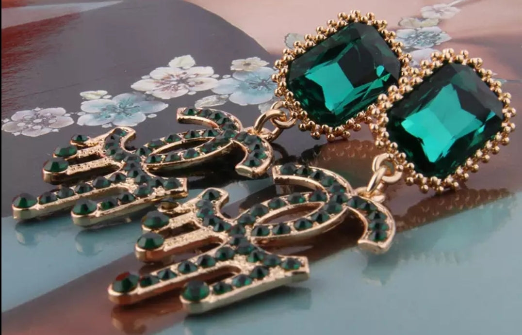 Designer DRIP (4 Colors) – Brenda Built Collection